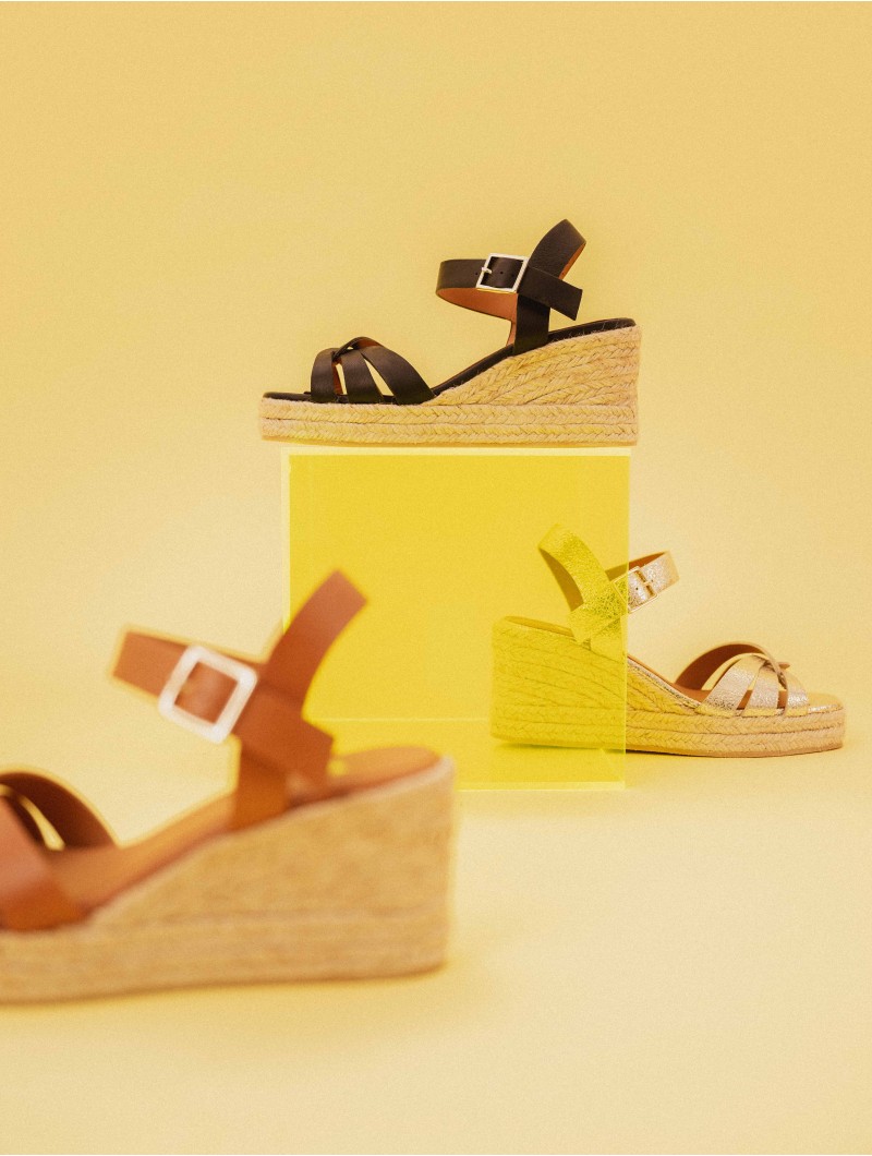 Women Wedged Sandals | Bobbies